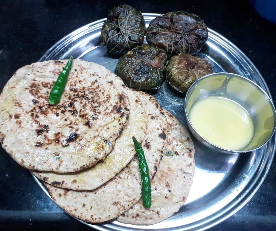 Bedu Roti Recipe: A Traditional Himachali Flatbread - Aromas of my kitchen